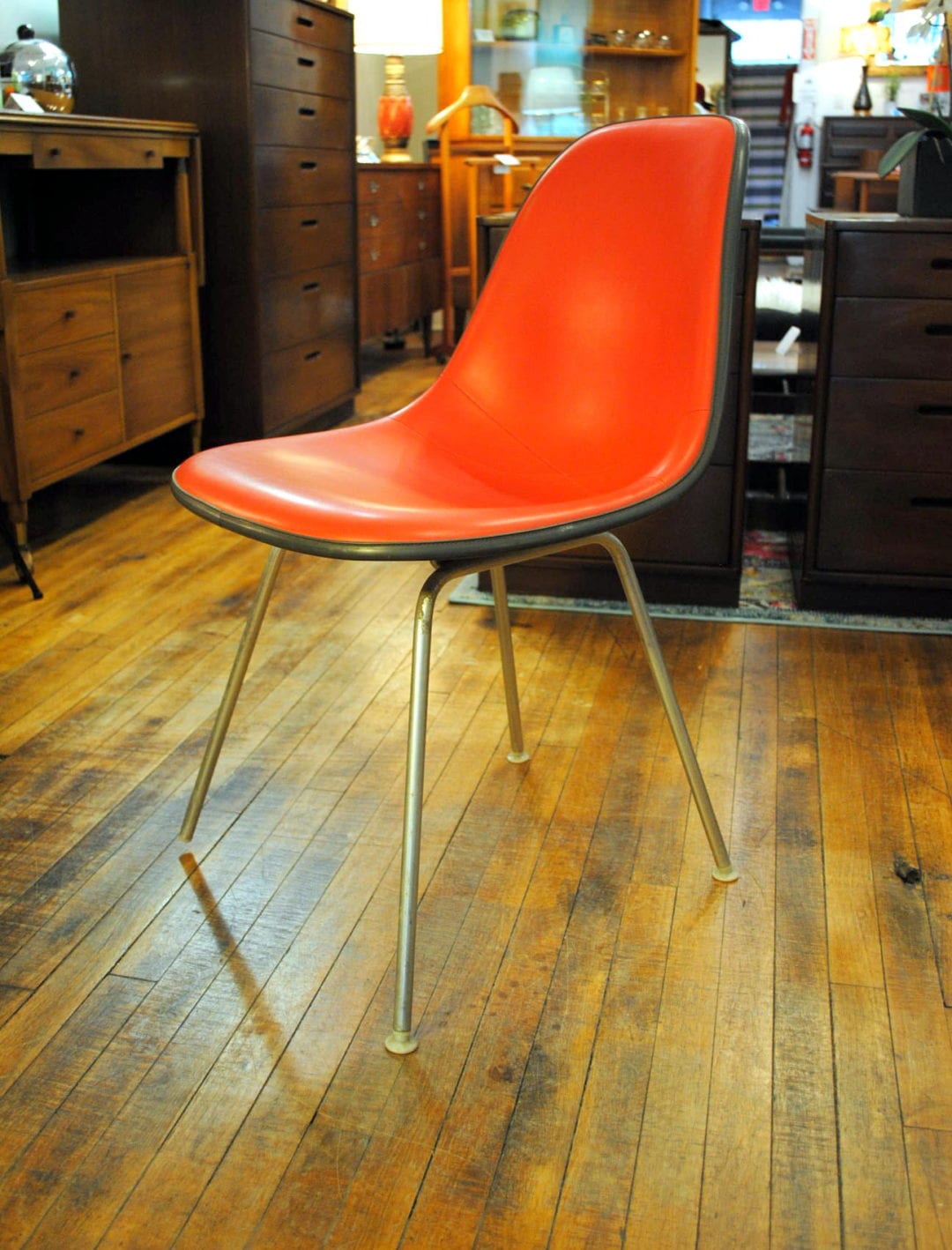 1950's Herman Miller Eames Shell Chair | Circa